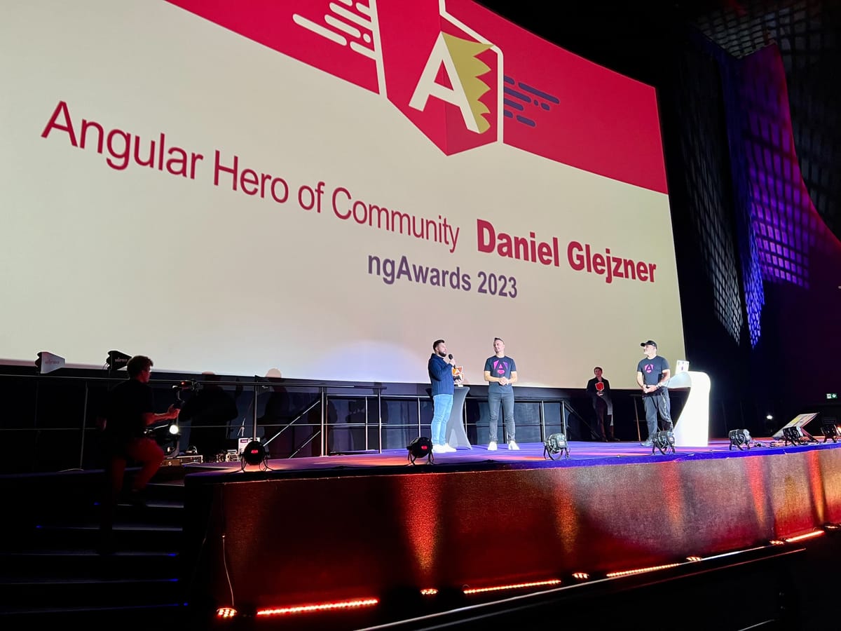 Daniel Glejzner - Angular Space